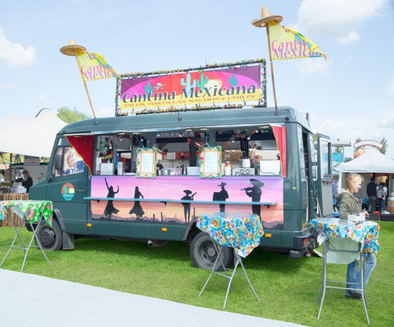 How to Start Your Own Mobile Bar Business